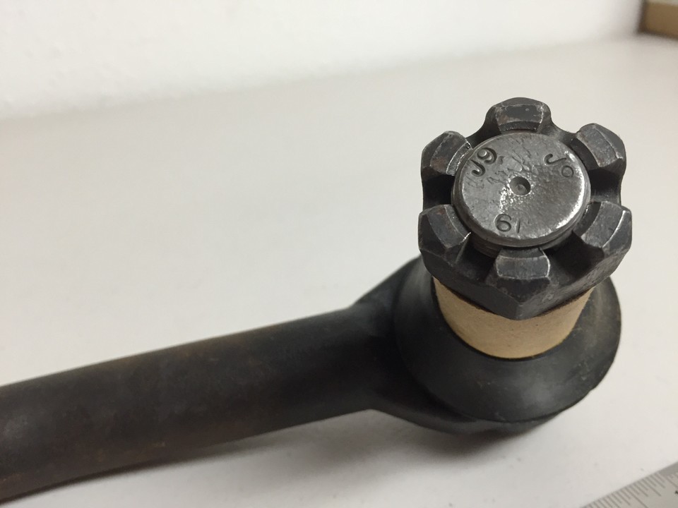 NAVISTAR INTERNATIONAL CORP MODEL 1700 TRUCK STEERING DRAG LINK DS976 ...