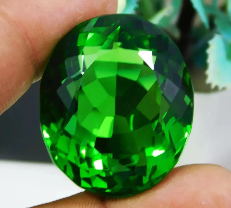 156 Ct Green Peridot Topaz Oval Cut Size Natural Loose Gemstone ...
