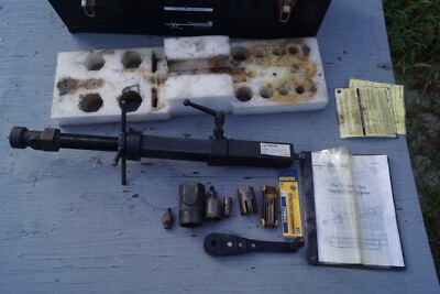 Drilling & Tapping - Romac Tapping Machine