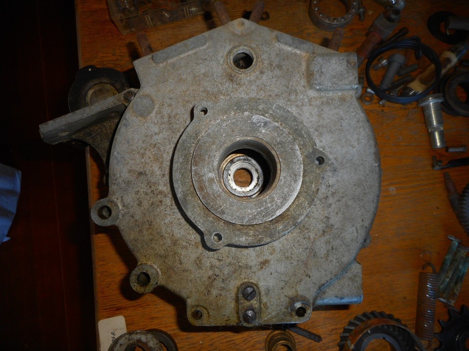 Indian OEM 1941-45 Chief Engine Crankcase Pair with NOS Drive Side | eBay