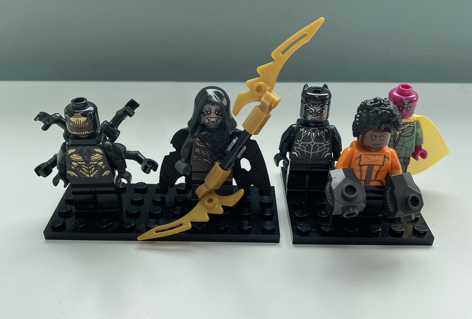 LEGO Marvel Super Heroes Corvus Glaive Thresher Attack Set 76103 ...