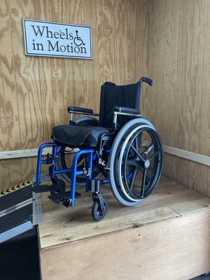 KI Mobility Catalyst 16 x 16 One arm Drive Wheelchair | eBay