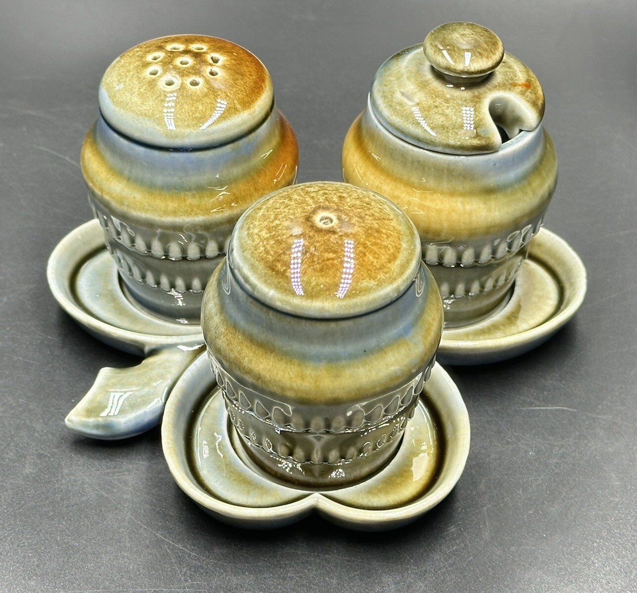 Vintage Wade Irish Porcelain Shamrock Tray Salt Pepper Jam/ Mustard Jar ...