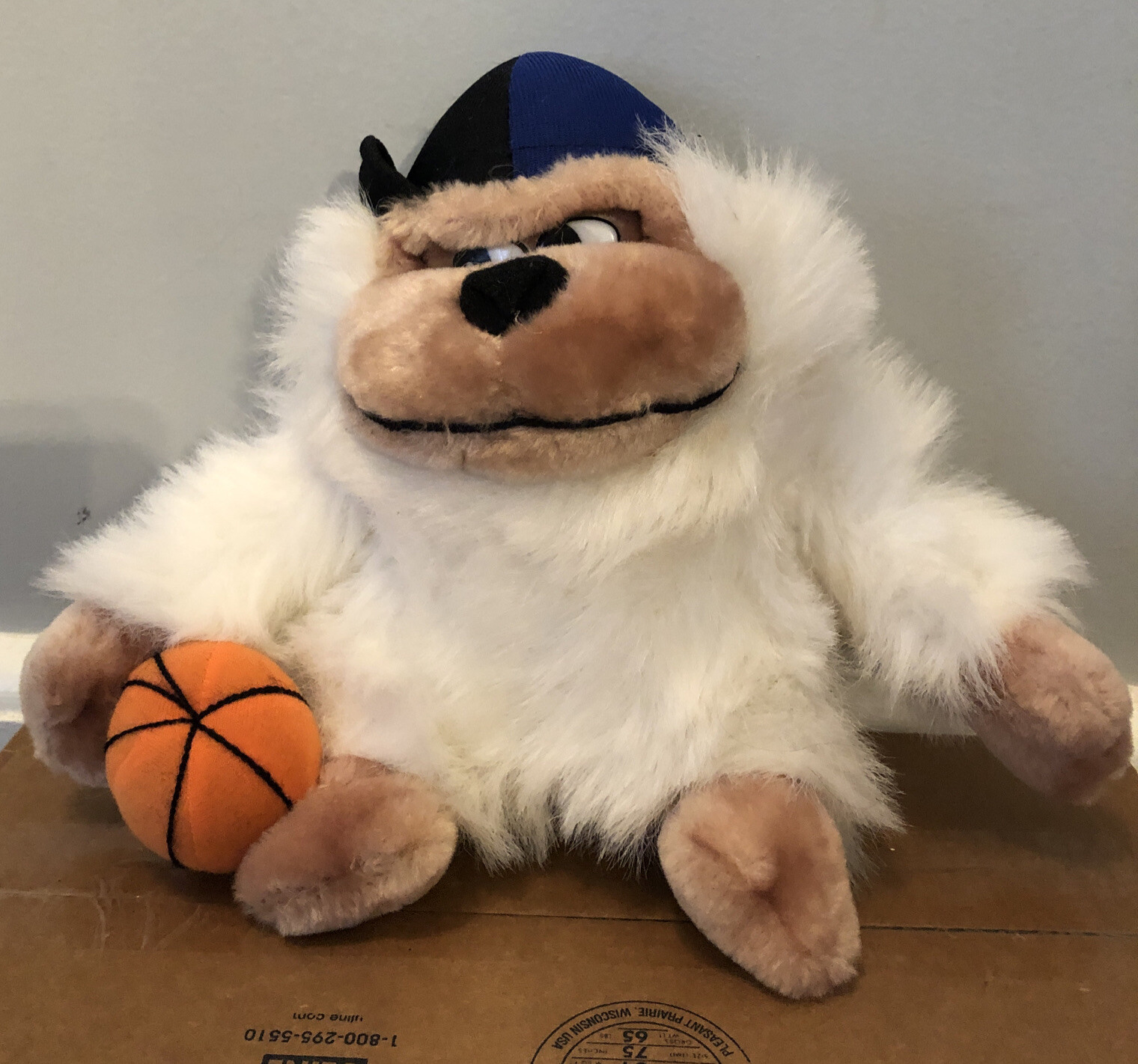1995 Original Fable Toy Co Plush. Monkey with Basketball | eBay