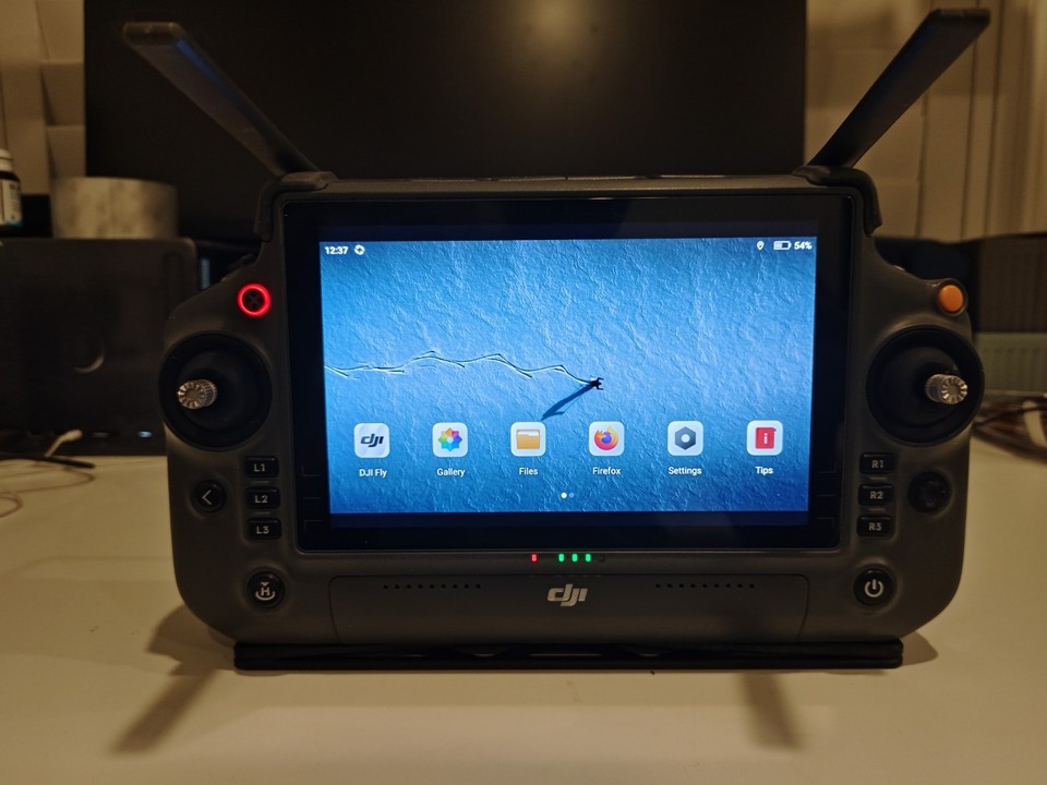 DJI RC Plus Remote Controller for Mavic 3, Mavic 3 Pro, Mini 3 Pro, Air ...