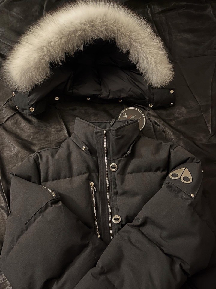 Moose Knuckles Black Down Puffer Jacket Fur Trim Hood Men's L Winter ...