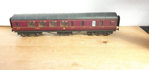 Exley LMS maroon Corridor brake third coach Lovely interiors | eBay UK
