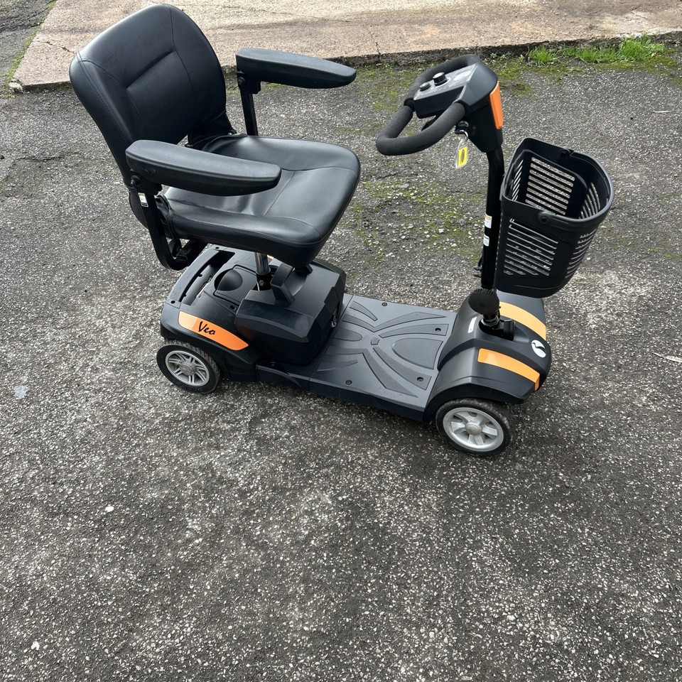 RASCAL VEO portable, car boot, shopping, mobility scooter. Cash 230 ...