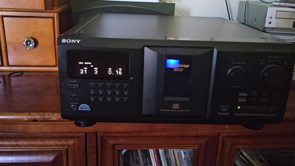 Sony CDP-CX355 MegaStorage 300 CD Changer - with remote control | eBay