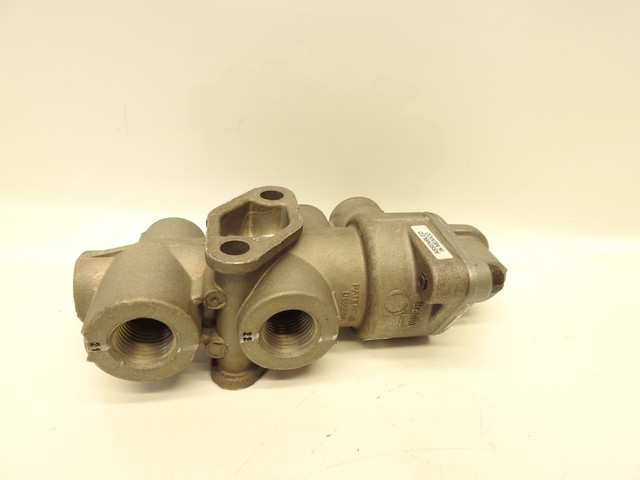 Bendix 109790 Tp-3 DC Tractor Protection Valve for sale online | eBay
