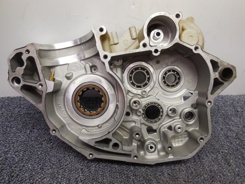 2010 KTM 250 SXF Right side engine motor crankcase crank case 10 250SXF ...