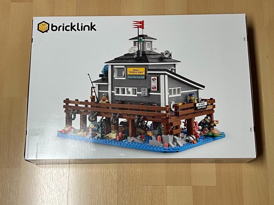 LEGO BrickLink Harbormaster's Office 910040 Building Kit 2418 pcs | eBay
