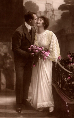 c1910 ROMANTIC COUPLE ROSES STUDIO BACKDROP TINTED PHOTO RPPC POSTCARD ...