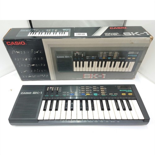 Vintage Casio SK-1 Keyboard Portable 32 Key Musical Instrument W/Box ...