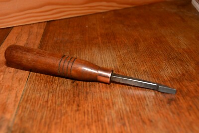 Internal Thread Chaser Wood Handle 23 cm long marked 40 for hardwoods ...