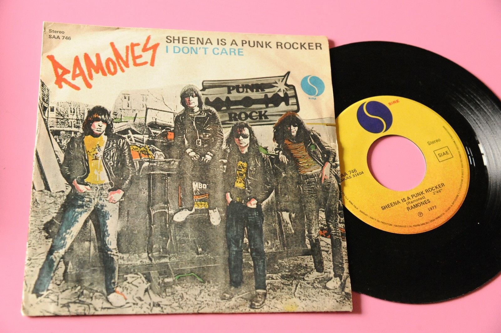 Ramones 7 " Sheena Is A Punk Rocker Italy Orig 1977 EX | eBay