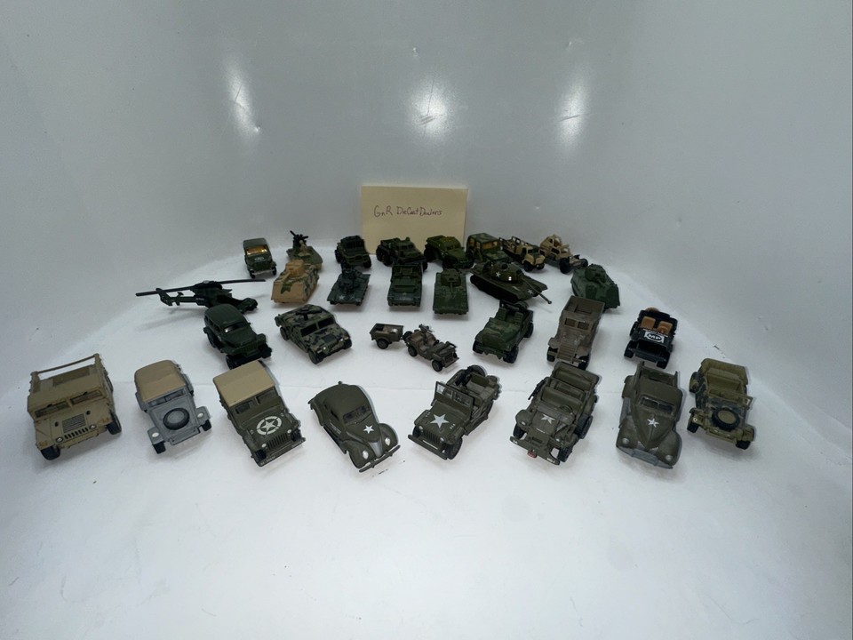 Huge Lot of Johnny Lightning, HW, MB Military PLUS MB 1:72 Jeep Willy w ...