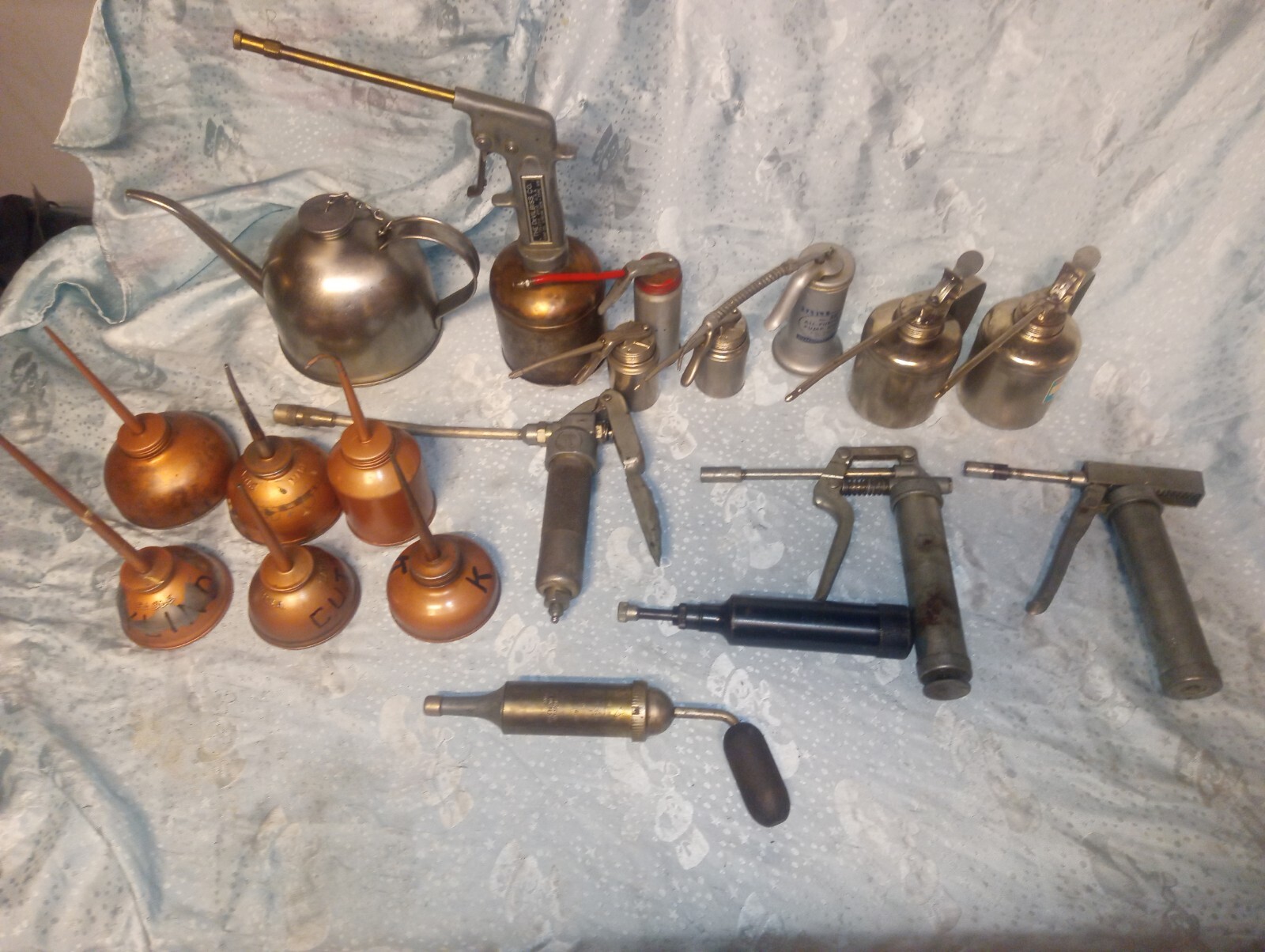 Lot Of (19) Thumb Oilers / Grease Guns / Pump Oilers Plews Eagle River ...
