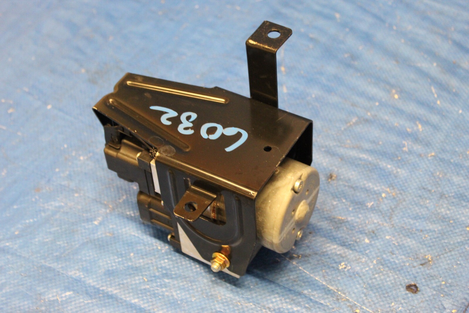 2004 04 MAZDA MIATA SPEED MX-5 TURBO OEM ABS BRAKE PUMP MODULE UNIT ...