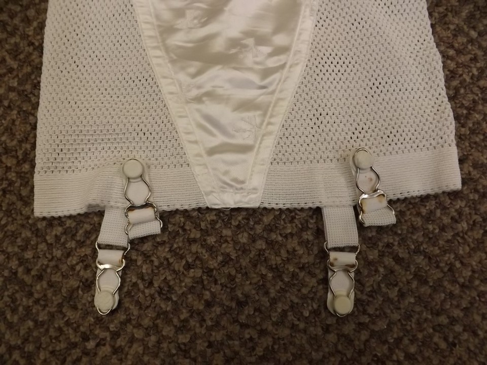 NEW Vtg 1950s Rubber Knit Satin Panel Open Bottom Girdle Garter Belt ...