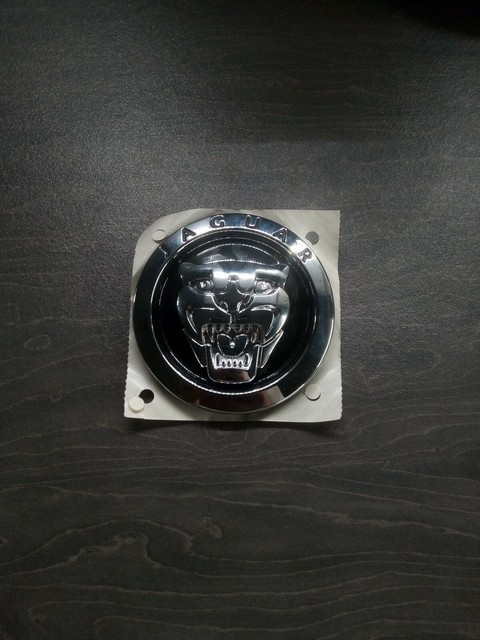 Genuine Jaguar XJ XK XF Radiator Growler Grille Badge C2Z31124 for sale ...