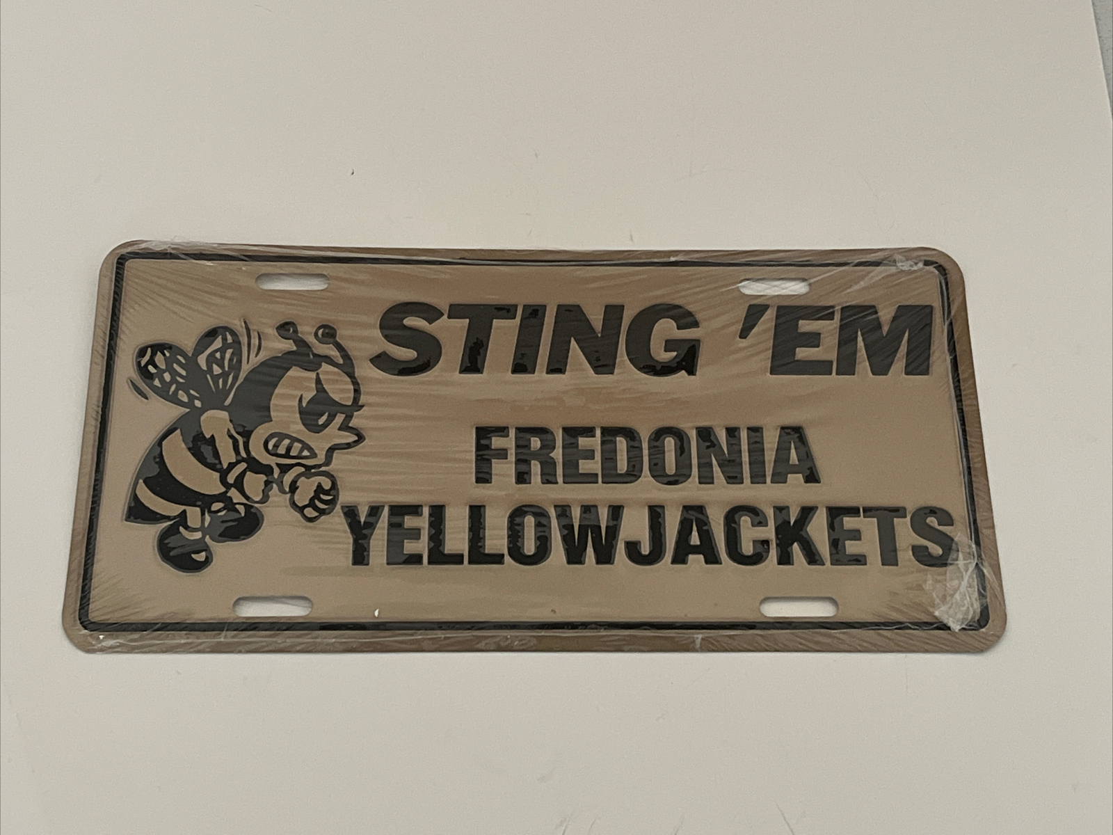 Fredonia Yellow Jackets Sting ‘Em License Plate Embossed | eBay
