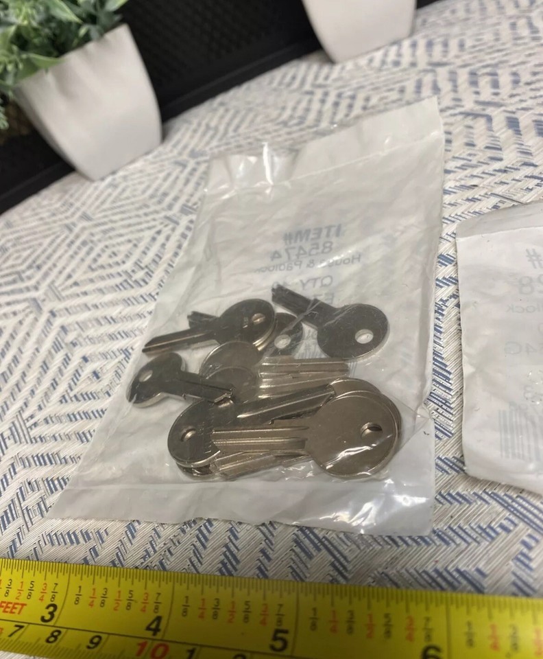 NEW (30) Hillman Group Y-11 85474 85728 85460 Yale Fort Key Blank House ...