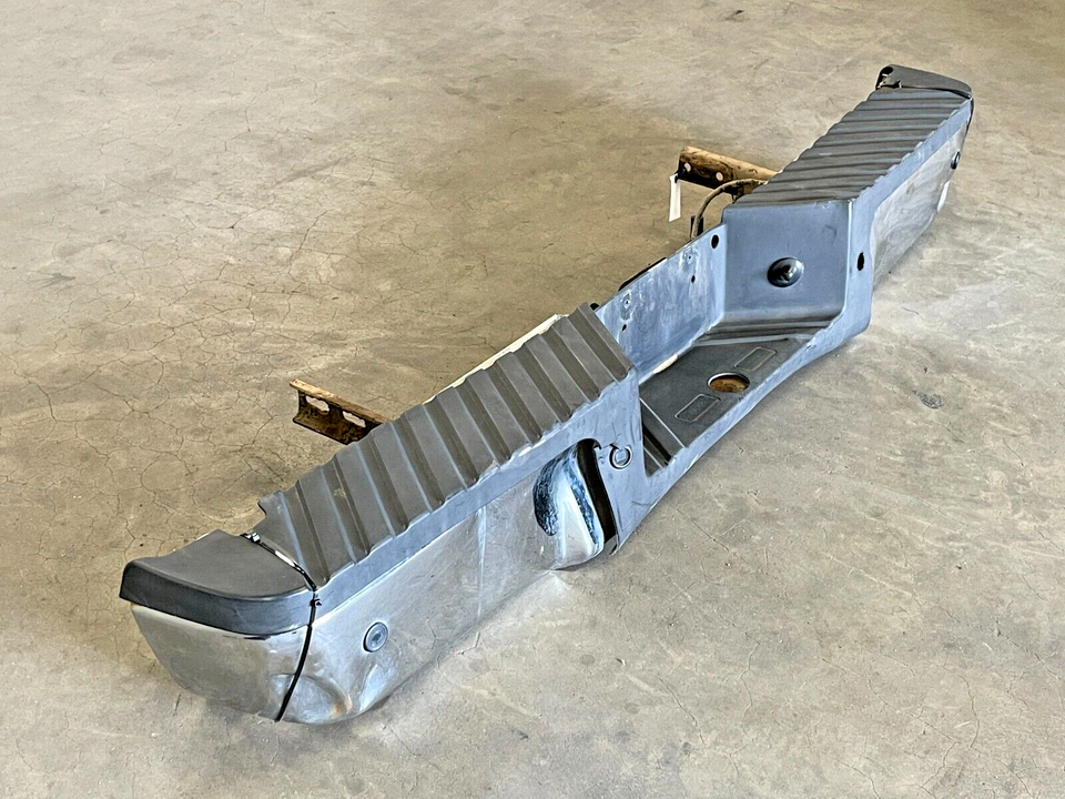 ⭐2008-2016 FORD F-250 F-350 REAR BUMPER BLACK CHROME W/PARK ASSIST OEM ...