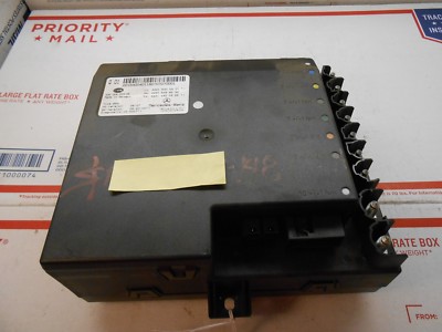 07-12 Mercedes S-class power supply control module 2215400401 ic# 51330 ...