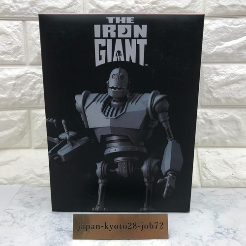 RIOBOT The Iron Giant 1/80 Battle Mode Action Figure Sentinel Toy | eBay
