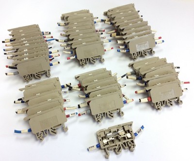 Lot of 46 Conta-Clip STK1 Fuse Holder Disconnect Terminal 300V 6.3A 22 ...