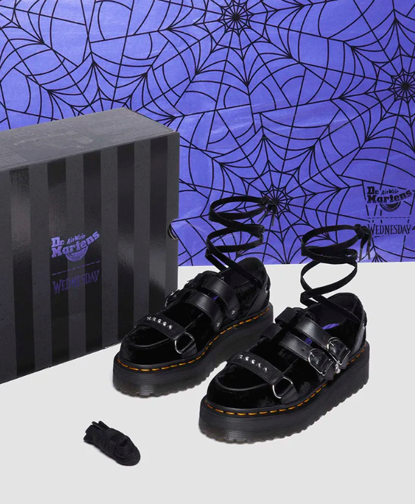 Dr. Martens x WEDNESDAY 32223001 WANAMA ZEYOU VELVET QUAD Dr. Martens x WEDNESDAY 32223001 WANAMA ZEYOU VELVET QUAD