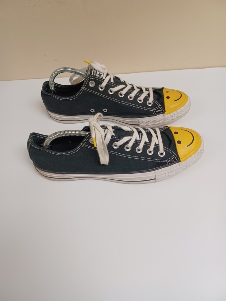 MEN OR WOMENS HAPPY FACE CONVERSE SNEAKERS SIZE 10 | eBay