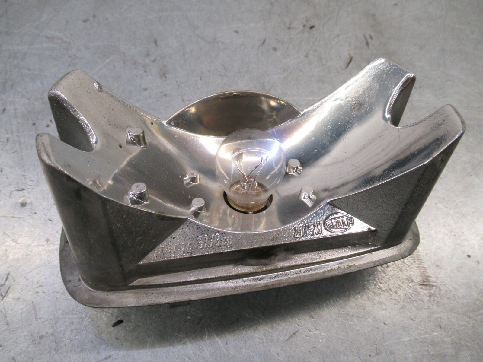 BMW Airhead r50/5 r60/5 r75/5 r90/6 r90s Tail Brake Light Reflector ...