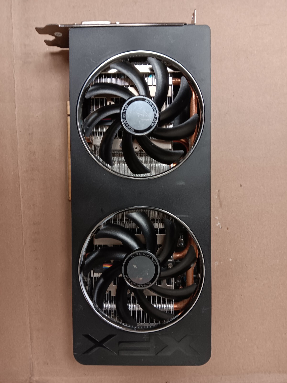 XFX AMD Double D Radeon R9 270X 2 GB DDR5 PCI Express x16 Video Card