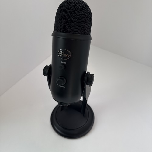 Blue Yeti Professional Multi-Pattern USB Condenser Microphone ...