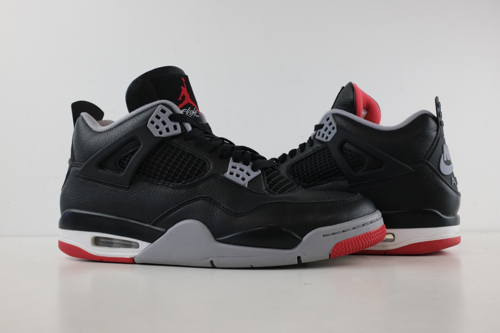 2024 Air Jordan 4 Retro Bred Reimagined size 11 w/ Bo… - Gem