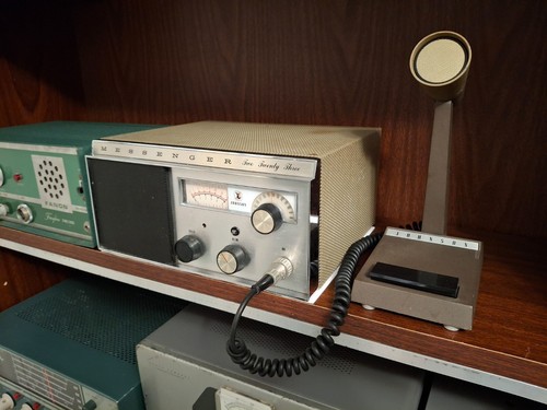 Johnson Messenger 223 CB Base Station Radio, Working With Original Desk ...