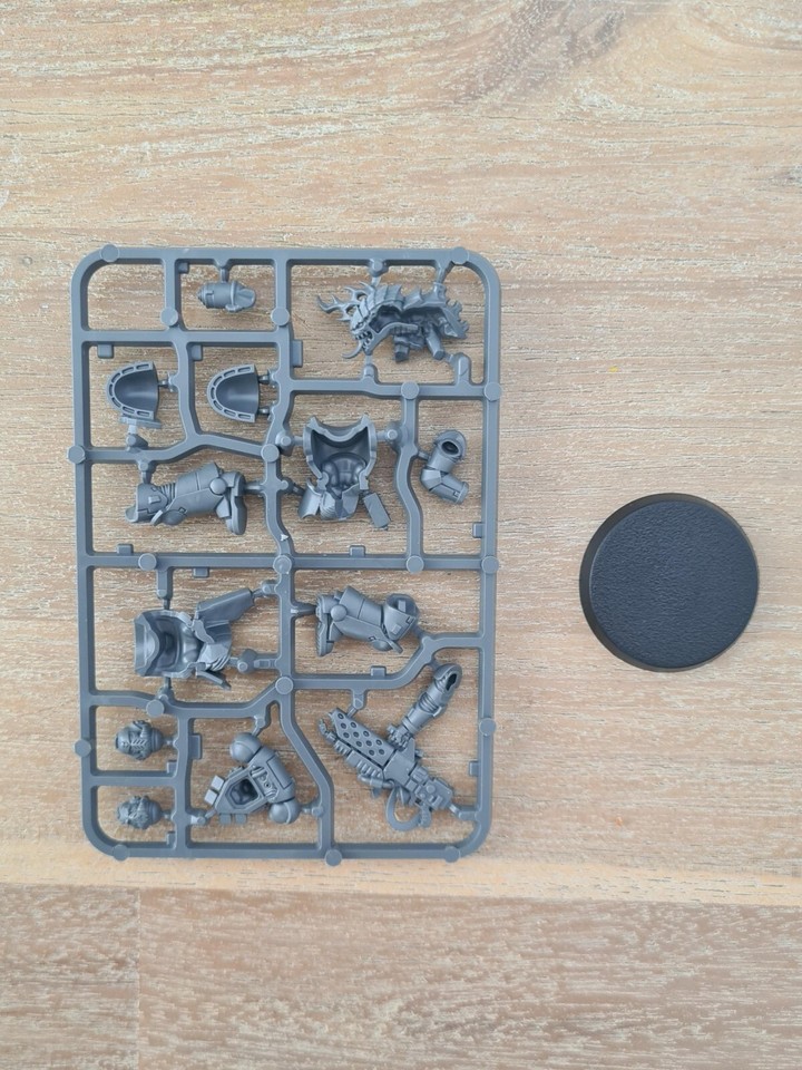 Special Edition Space Marine Infernus Sergeant - Warhammer 40k - New on ...