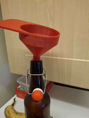 Pinter Bottling Funnel to make bottling your beer easier | eBay UK