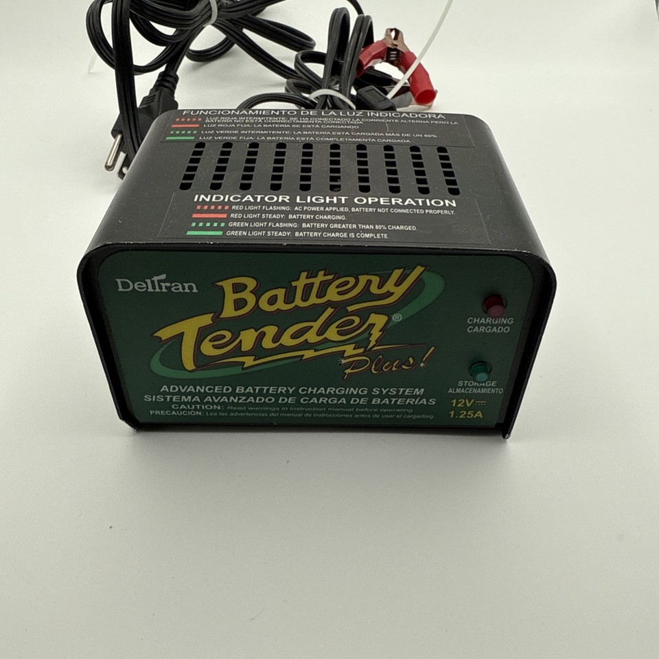 Battery Tender Plus 12V 1.25A Car Motorcycle Battery Charger Maintainer ...