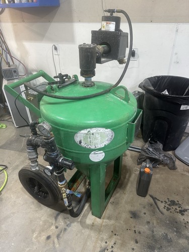 DB 500 Dustless Blasting Pot | eBay