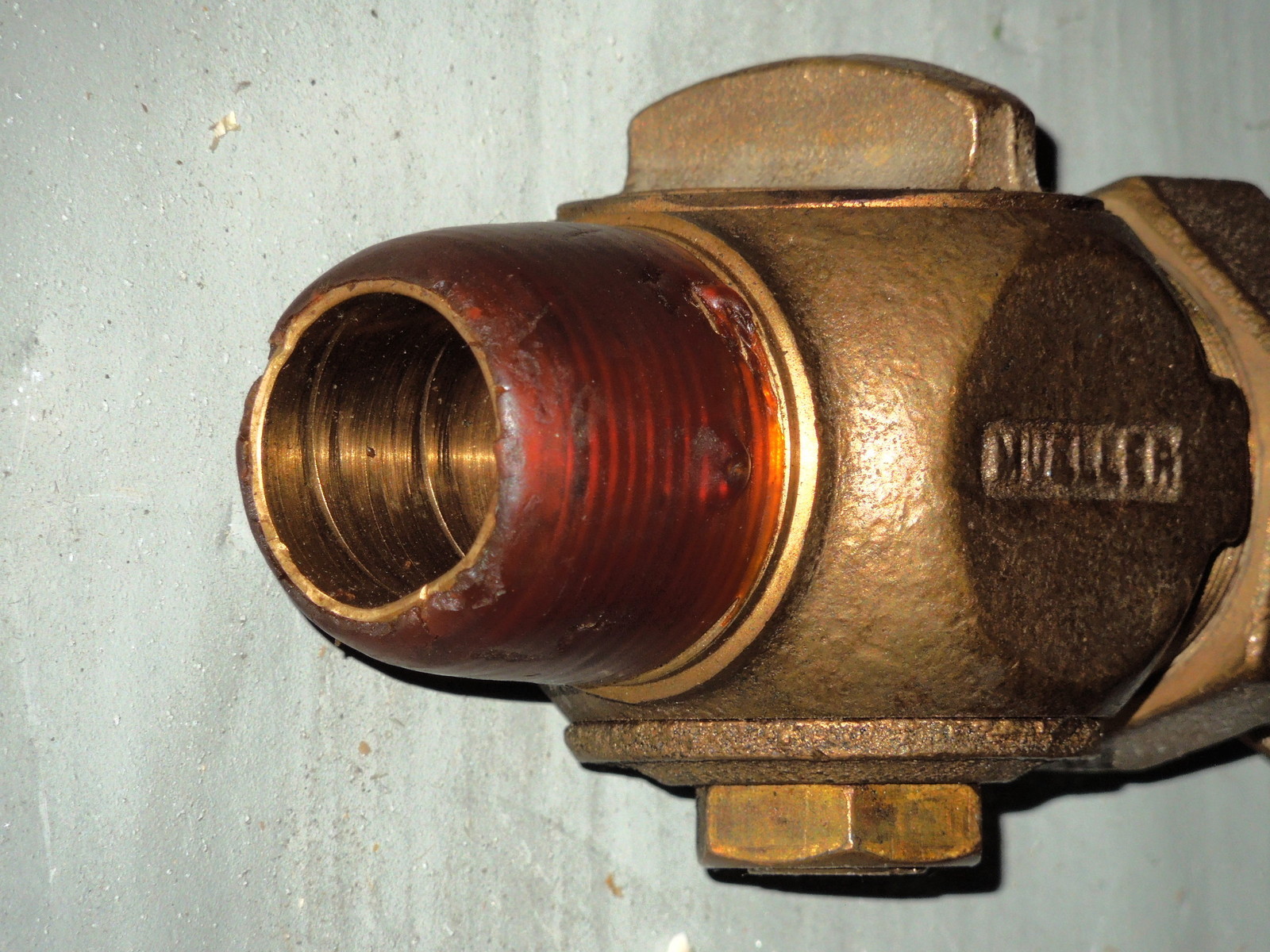 1" MUELLER CORPORATION STOP VALVE, AWWA X PE | eBay