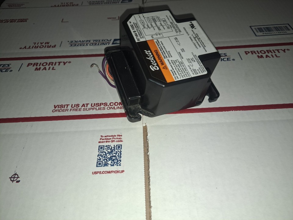 Honeywell R7184B 1032 Oil Burner Primary Control - Beckett AF AFG ...