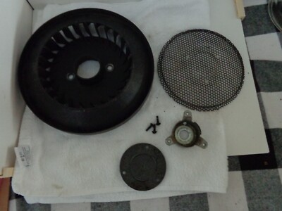 Briggs & Stratton fan 796201 and screen 690492 (screws included ...