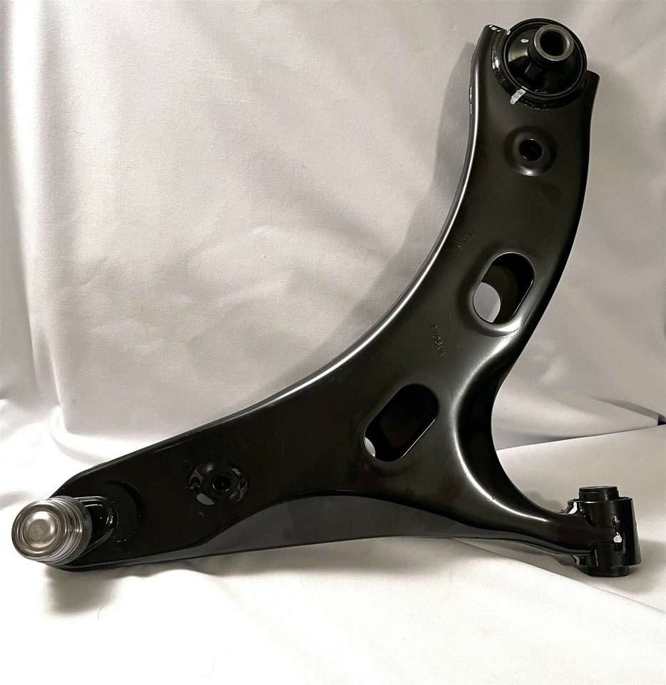 NEW OEM 2019-21 Subaru Crosstrek Forester Front Lower Control Arm RH ...