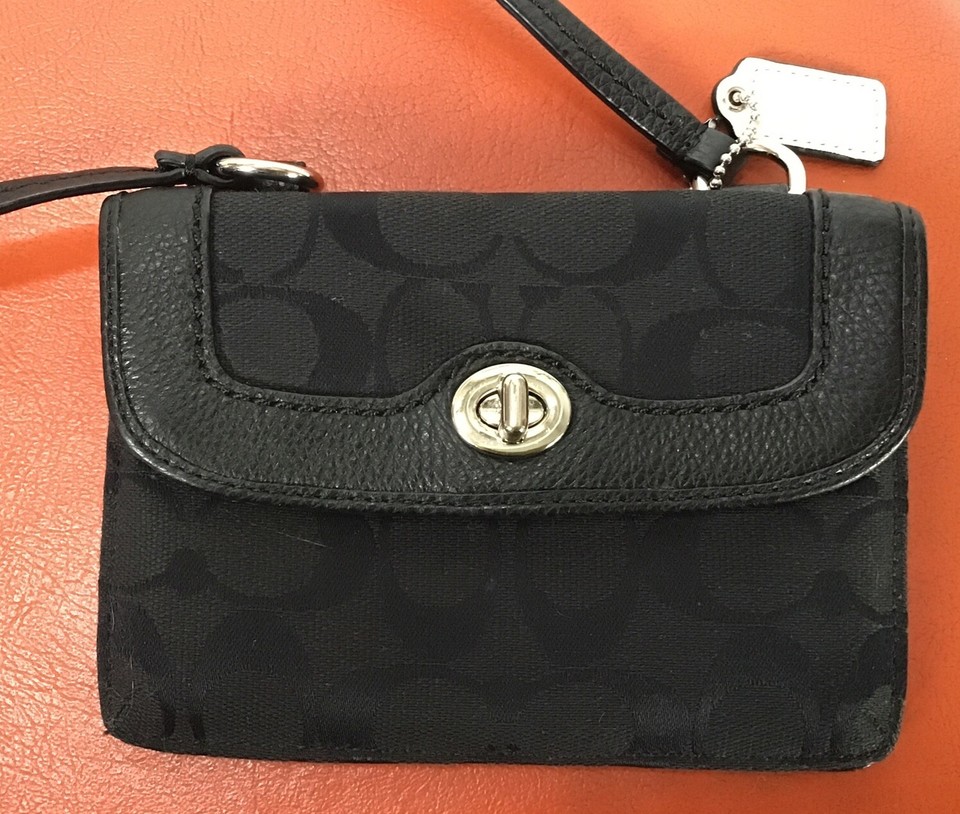 Adorable Vintage Coach Black Leather Trimmed Small Swing Wallet ...