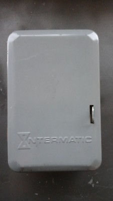 Intermatic Mechanical Time Switch (Model T171-8) Single Pole Single ...