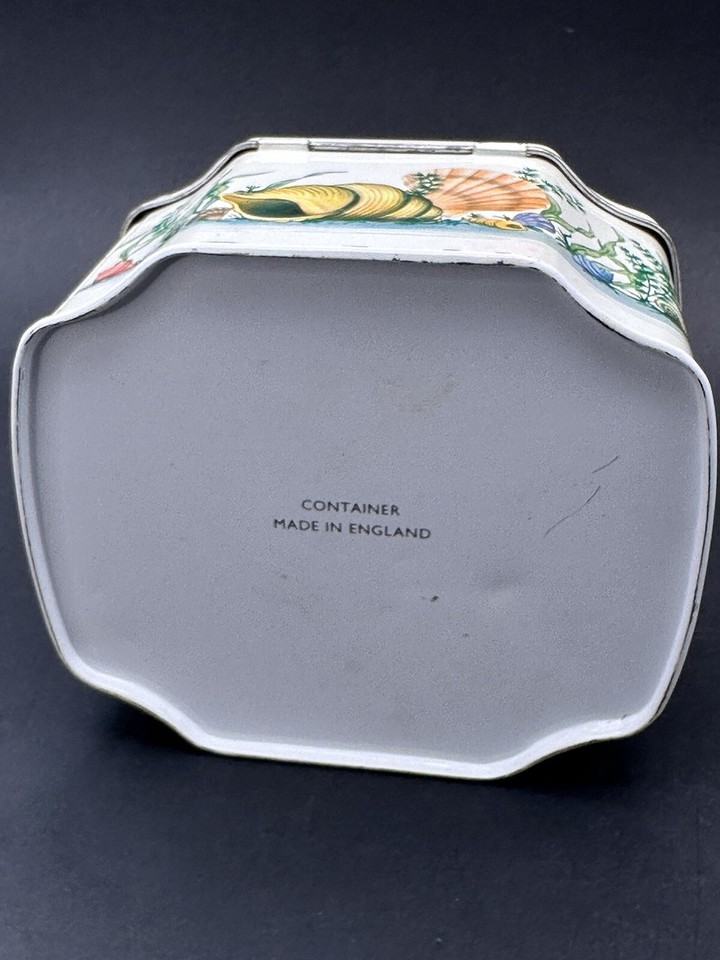 Vintage Seashell Beach Metal Container Made In England Tin Hinged Box ...