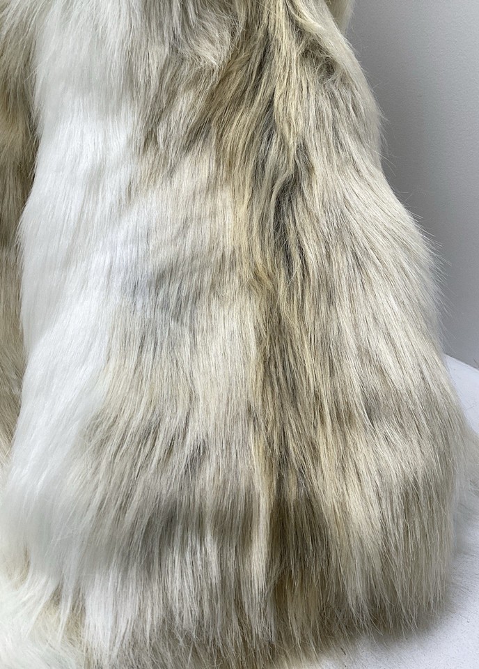 Donna Salyers' Women's Fabulous-Furs Arctic Fox Faux Fur Shawl Collar ...